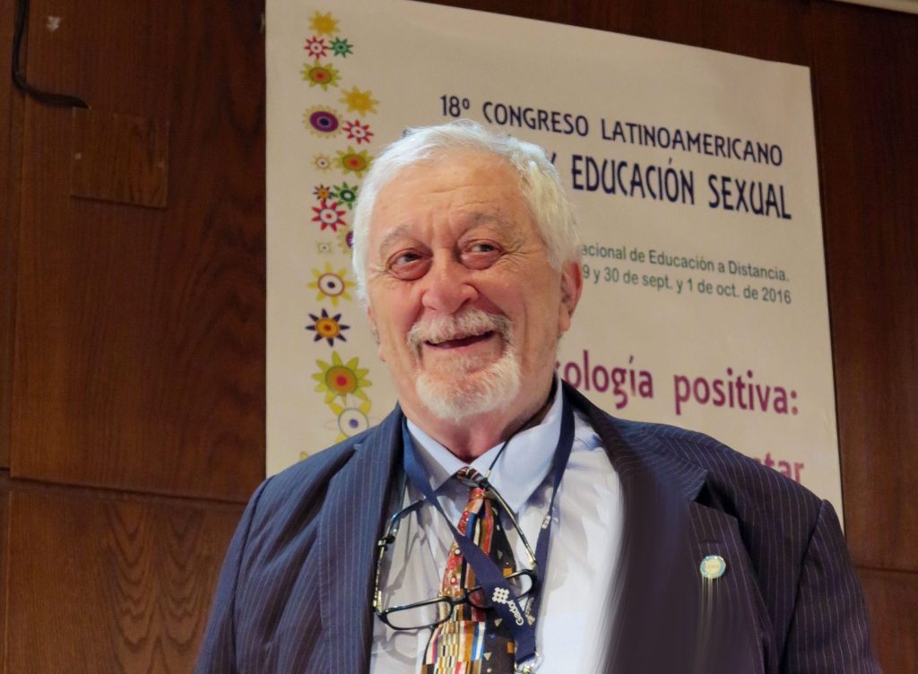 Dr. León Roberto Gindín - AISM